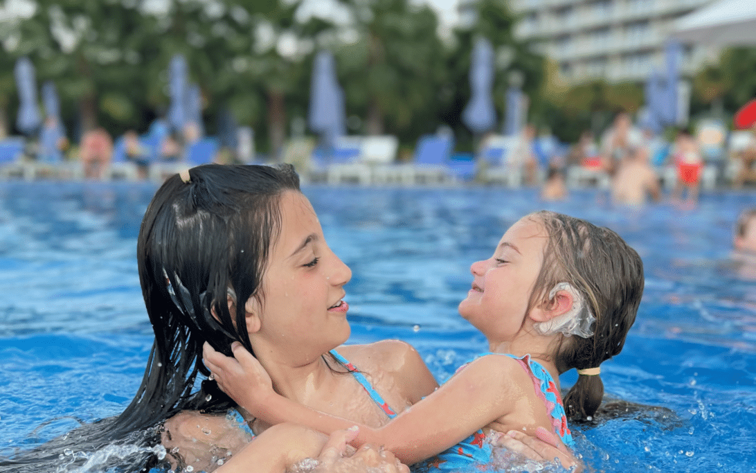 WaterWear for Cochlear Implants: User Experiences With SONNET 2 - The ...